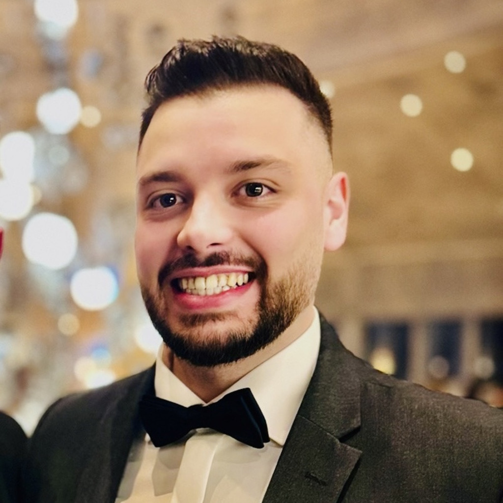 Christian Adam - Inhaber - Experte für Financial Planing bei Christian ...