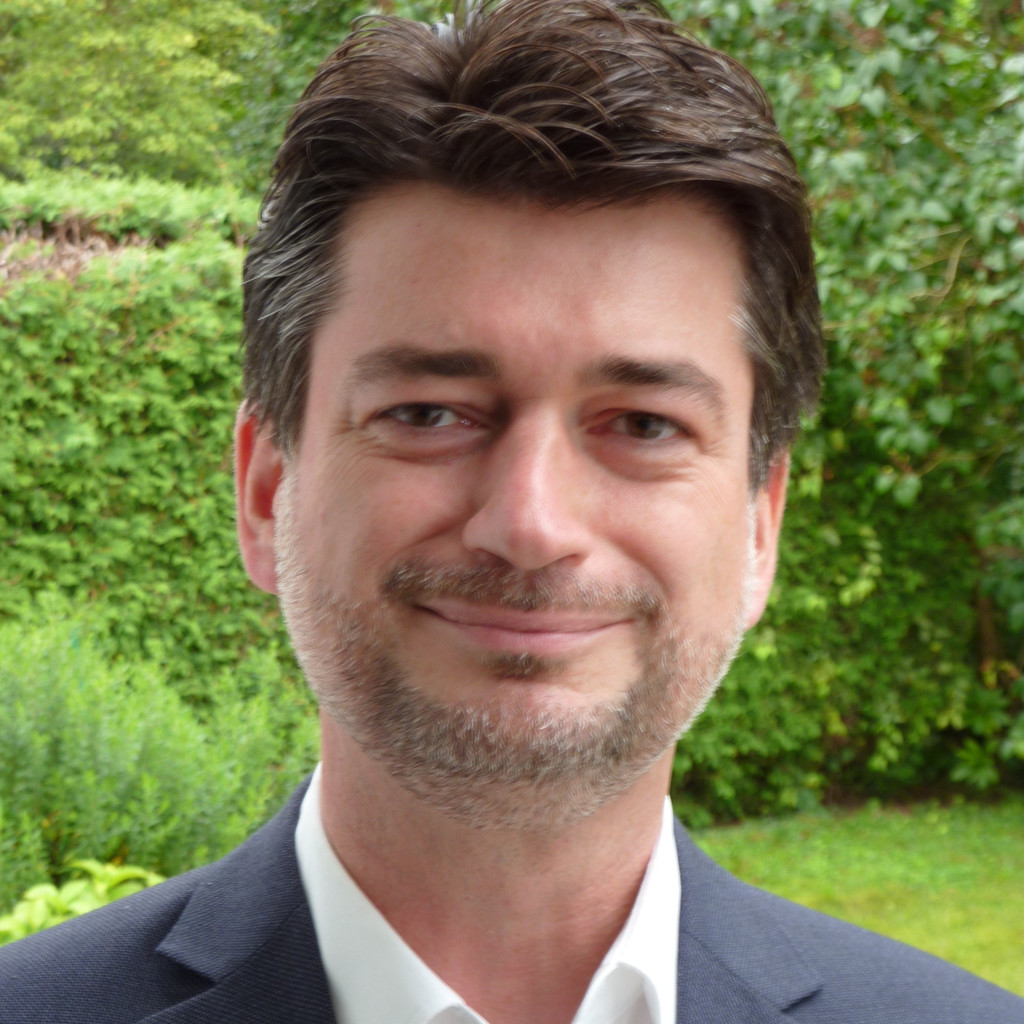 Dr. Robert Engelke - Entwicklungsingenieur Technische Berechnung - MAN ...