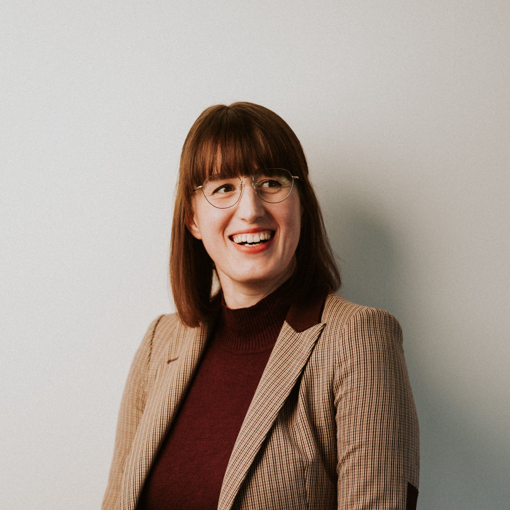 Julia Lucas - Marketing-Referentin - WEIG Unternehmensgruppe | XING