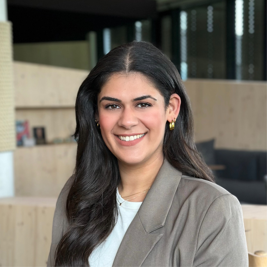 Chaleen Mahmoud - Karriereberaterin | Vertrieb - Baugewerbe - KAARISMA ...