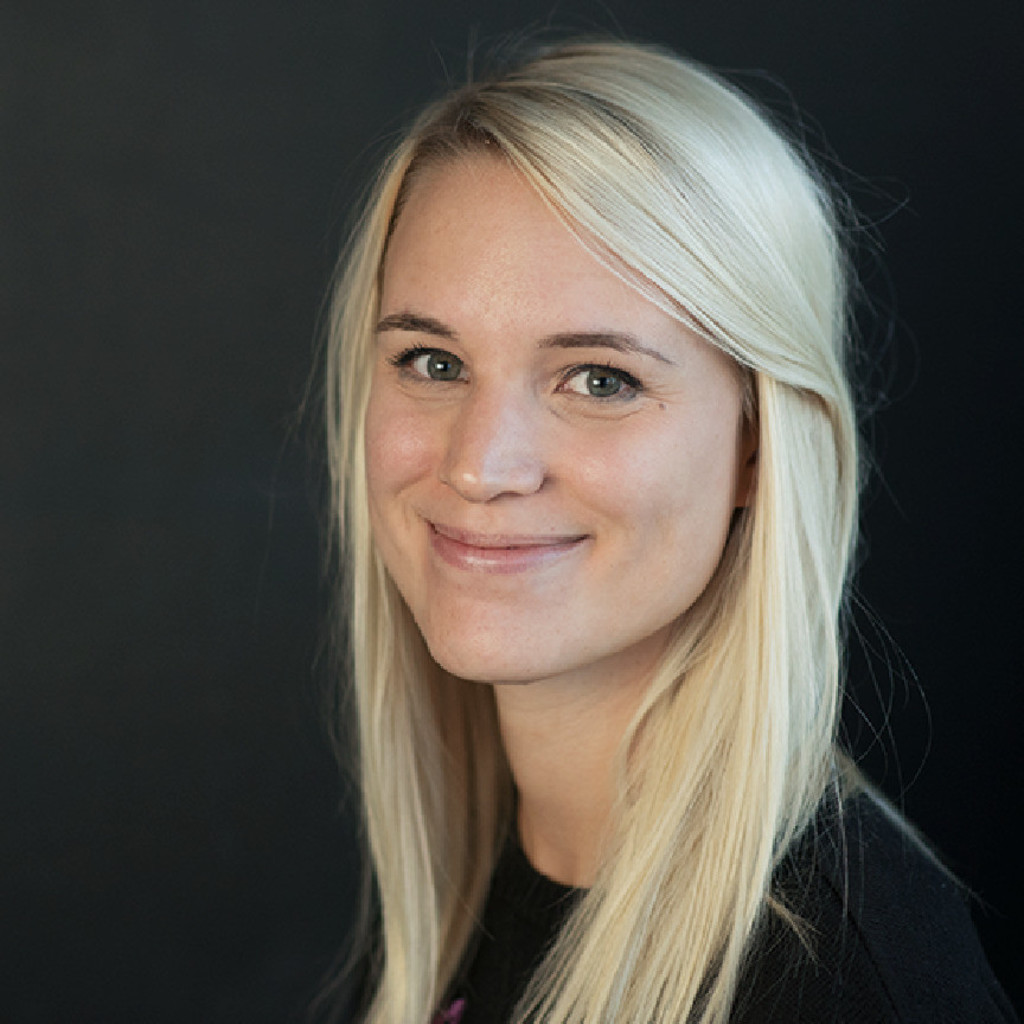 Lisa Ebner's Instagram, Twitter & Facebook on IDCrawl