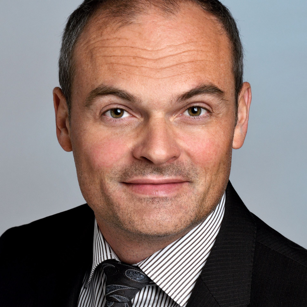 Roman Bruhn - Division Leader Project Management - Harro Höfliger ...