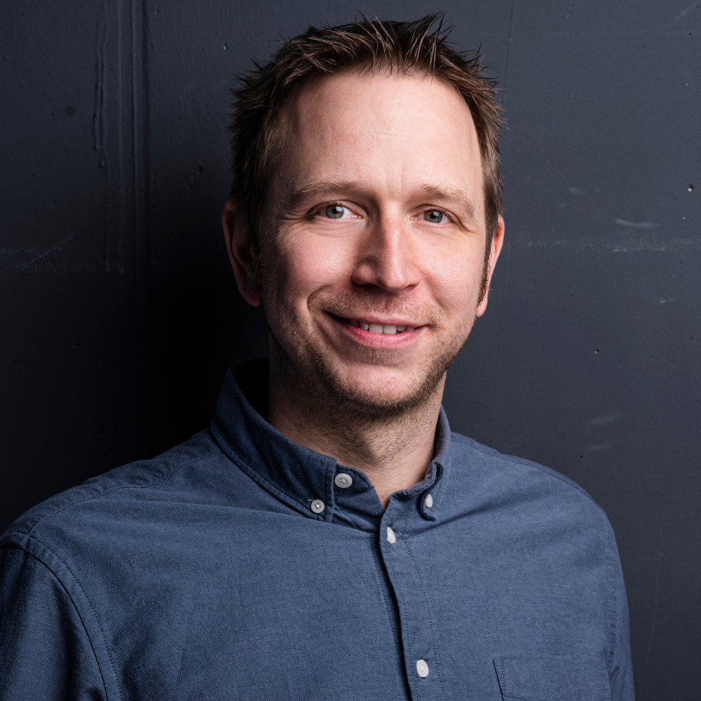 Daniel Bergmann - Salesmanager technischer Vertrieb - AMServ | XING