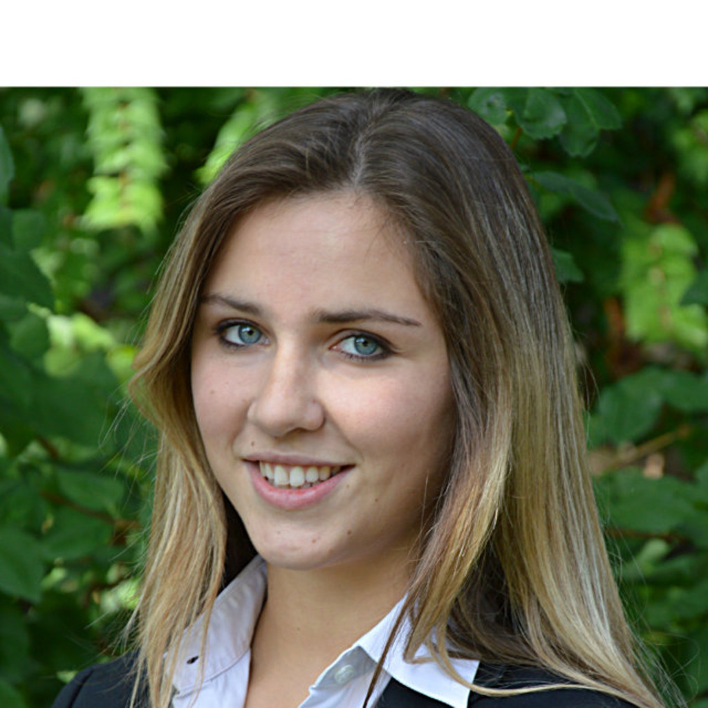 Eva Baumgartner - Consultant - M27 Finance GmbH | XING