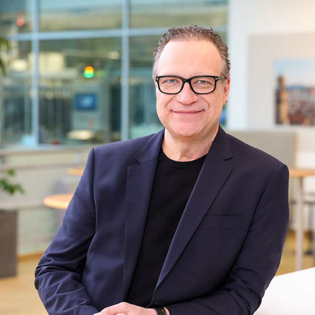 Jochen Brenner - Associate HR Director, Germany, Austria, Switzerland - Procter & Gamble | XING