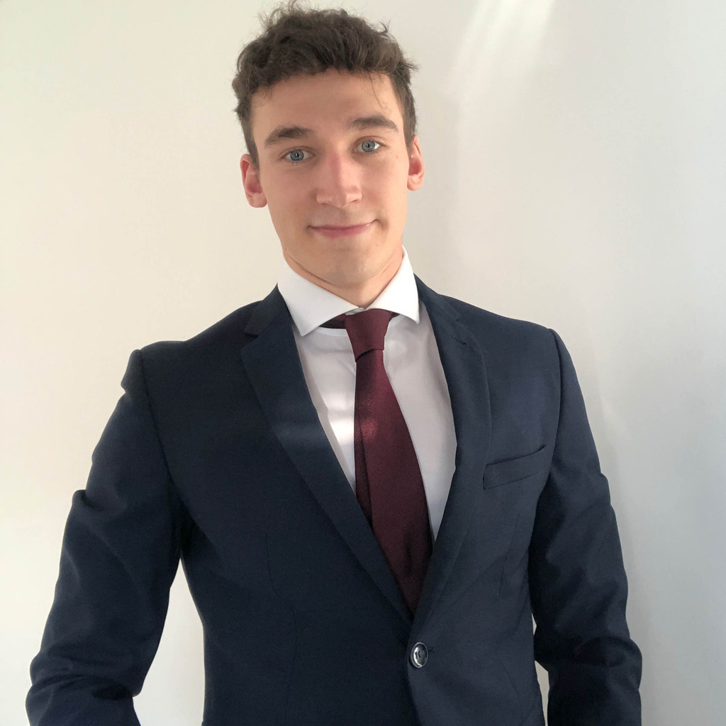 Marcel Loga - Senior Consultant - EY (Ernst & Young) | XING