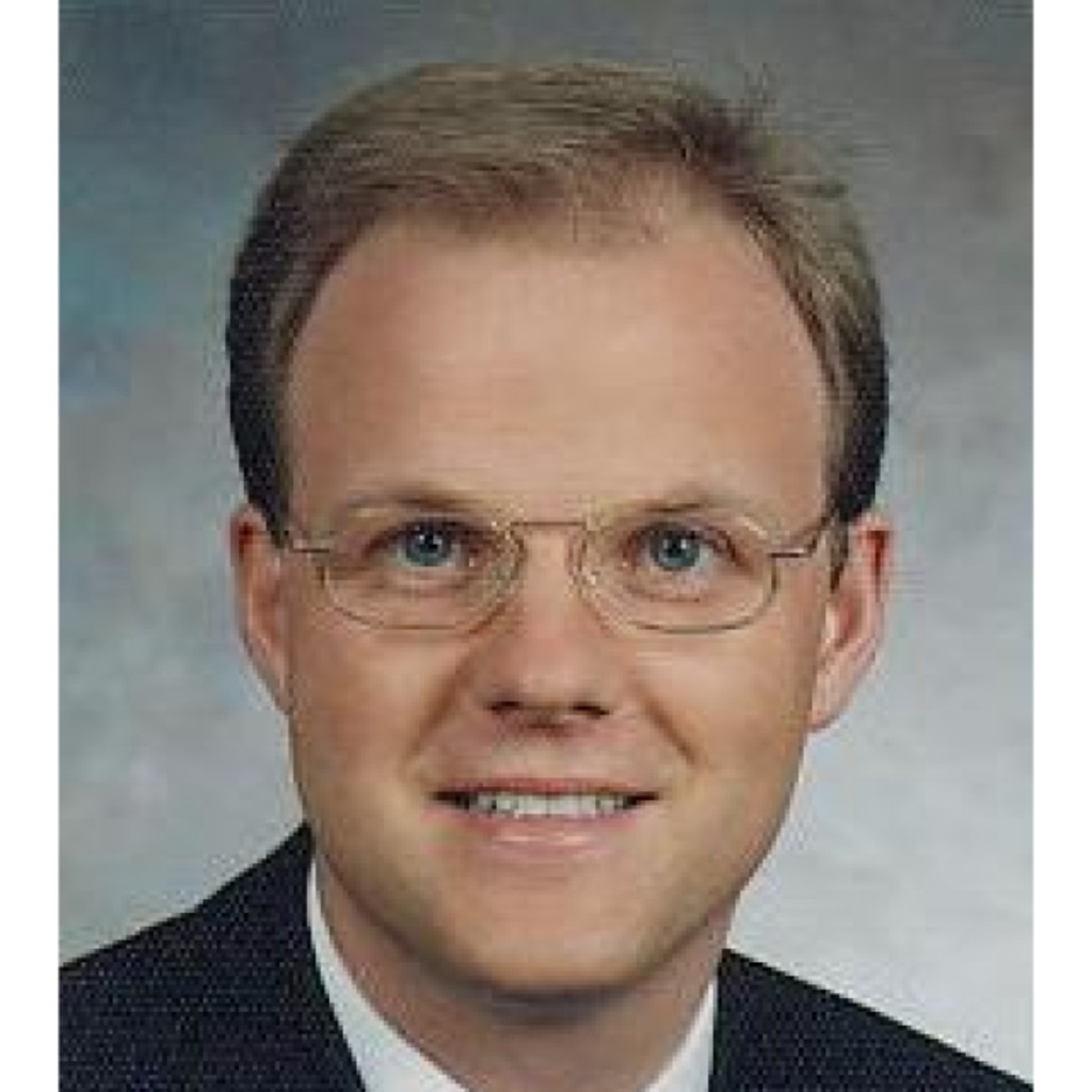 Michael Wolfering - Abteilungsleiter Projekte und Transformation im ...