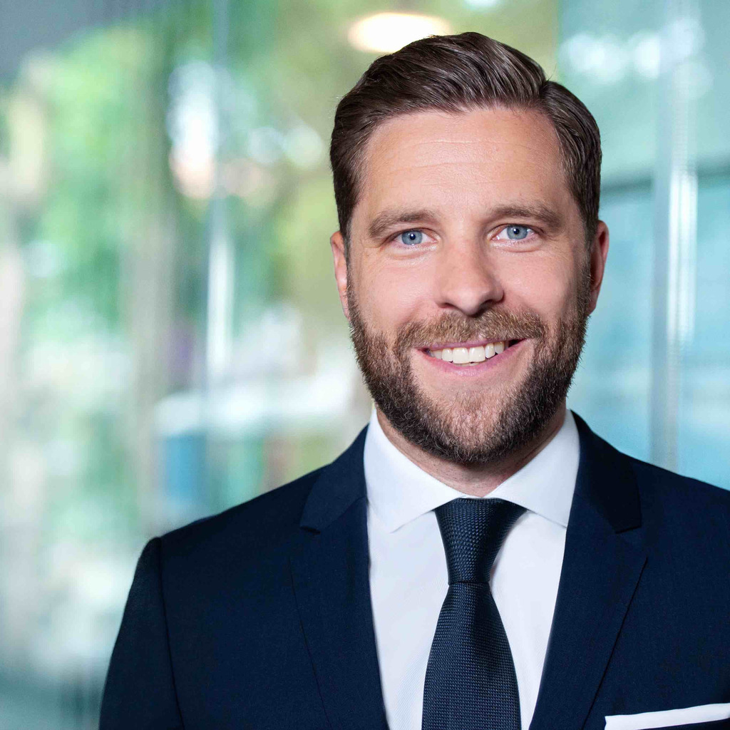 Daniel Strauch - Geschäftsleiter / Prokurist - Coca-Cola European ...