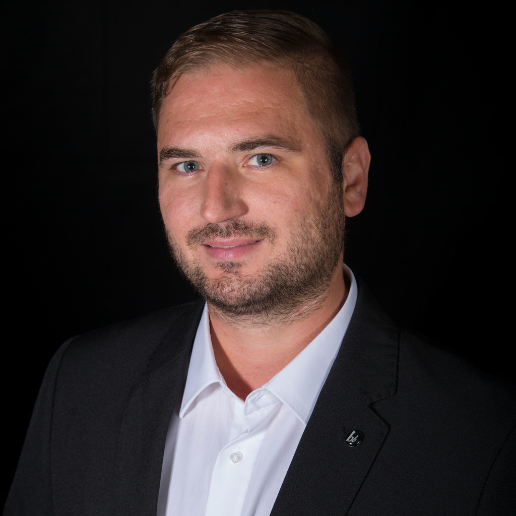 Denis Fabricius - SPEZIALIST DRUCKVORSTUFE - Libri Plureos GmbH | XING