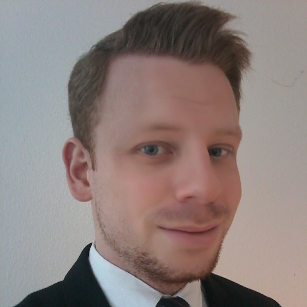 Jan Philipp Augustin - Volljurist - VGH Versicherungen | XING