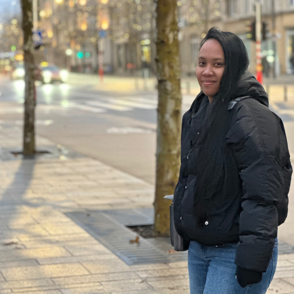 Mioranirina Koloina Rasolondraibe - Azubi als Pflegefachfrau - Wolfram ...