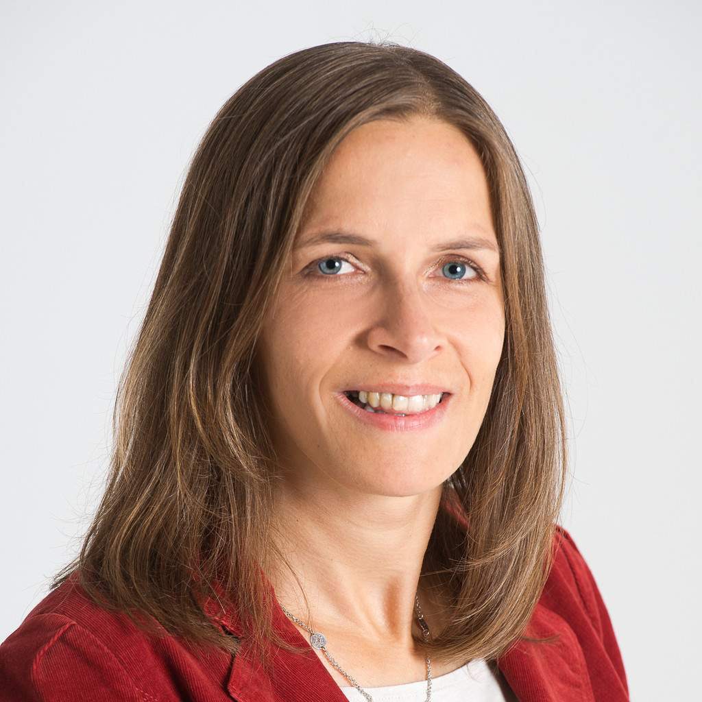 Mag. Marion Auer-Fercher - Kaufmännische Geschäftsführung - Caritas ...