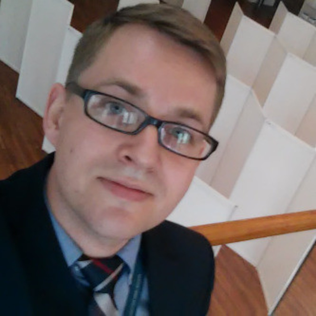 Dominik Jan Schott - Wiss. Mitarb. - Albert-Ludwigs-Universität ...