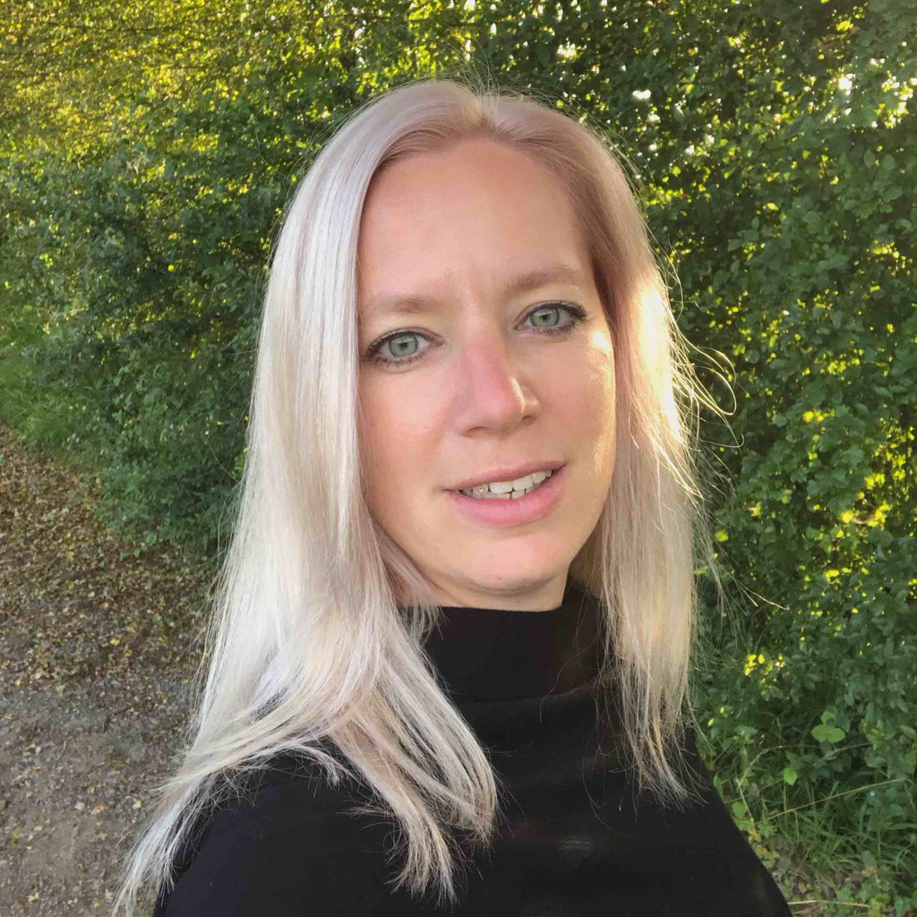 Jennifer Glock - Einkäufer - eska Schneider Lagersysteme GmbH | XING