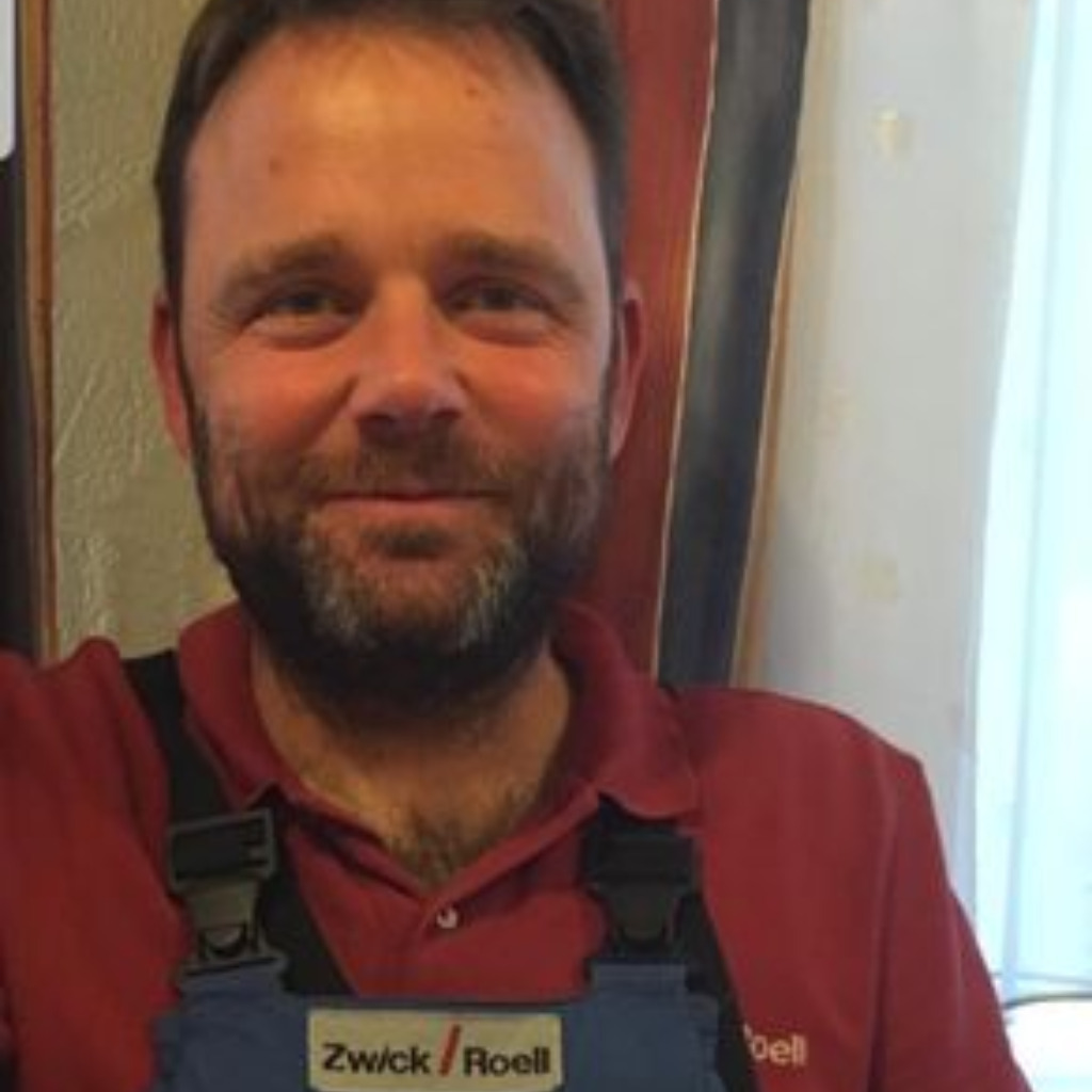 Michael Steinle - CNC-Fräser, CNC-Dreher, Erodierer - ZwickRoell GmbH ...