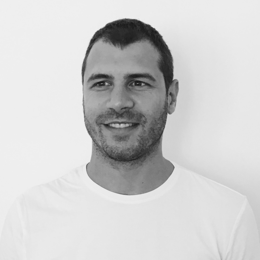 Igor Maric - Product Designer - RealMarket | XING
