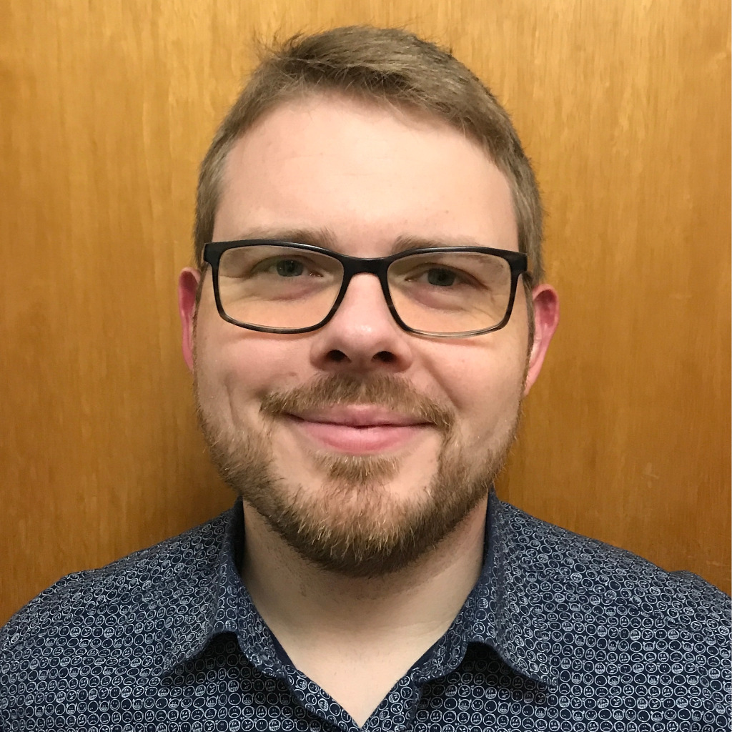 Benjamin Helbig - Konstrukteur - e.s.m. Edelstahl- Schwimmbad- und ...