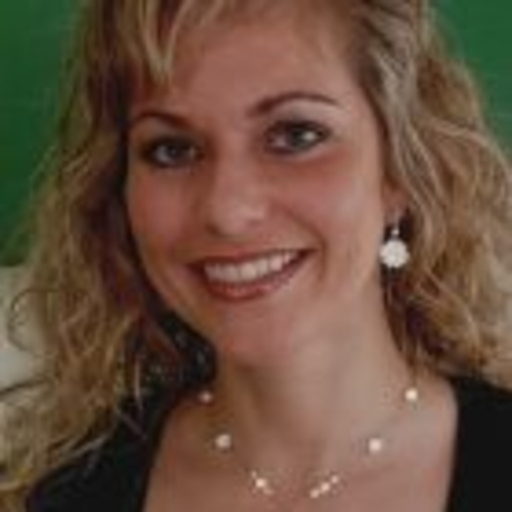 Anja Wirth - Geschäftsführerin - Sanjana-Design | XING