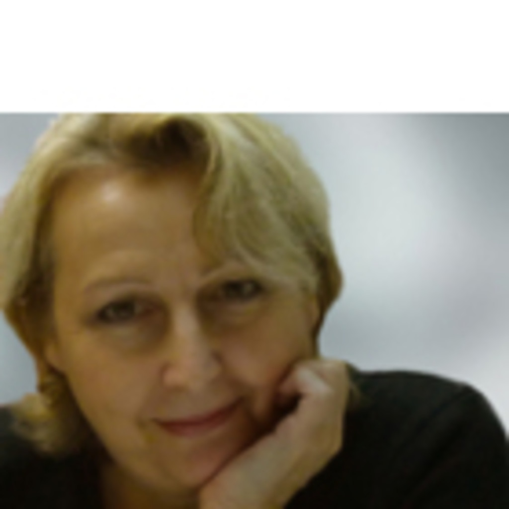 Lisa Winger's Instagram, Twitter & Facebook on IDCrawl