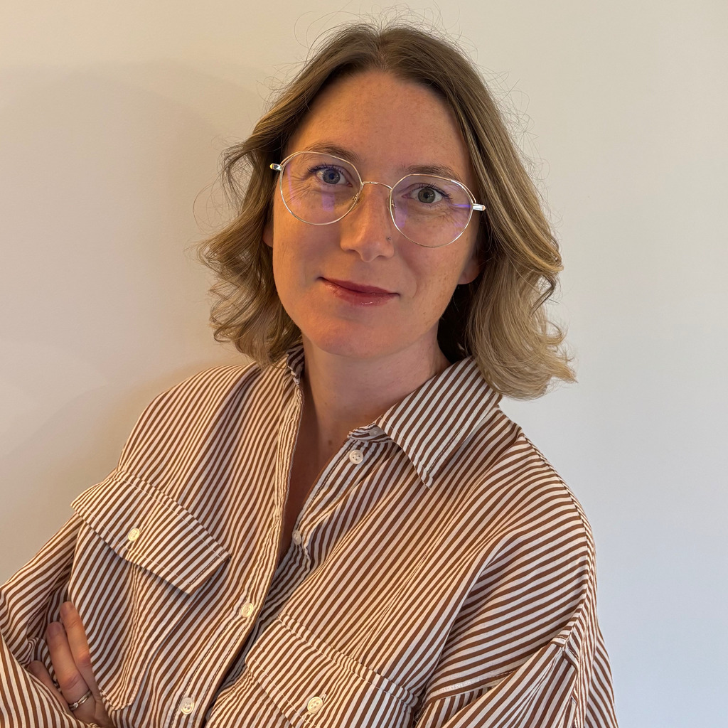 Anna Baumgartner - ACHETEUR MARCHE SUISSE - MAXI BAZAR | XING