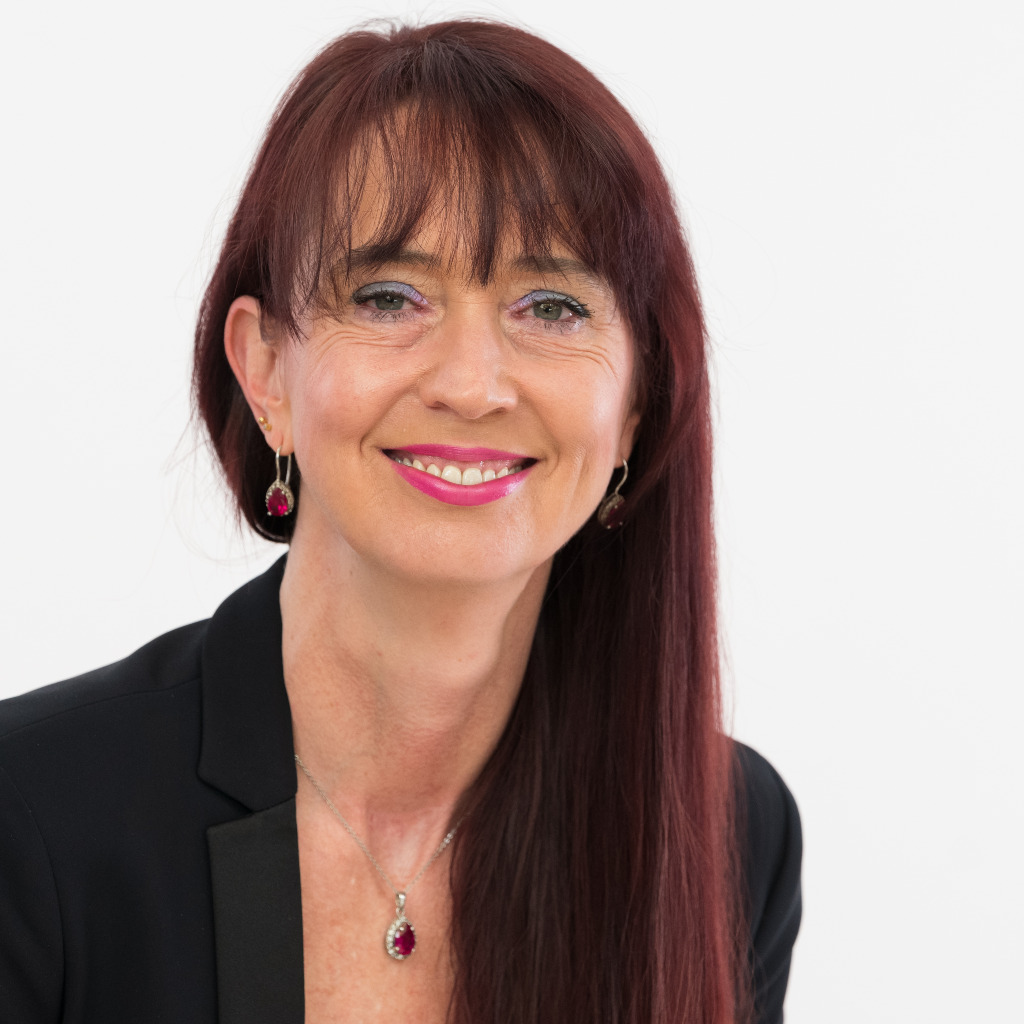 Pia Trimpe-Müller - Schulungsreferentin Dentalsoftware Support ...