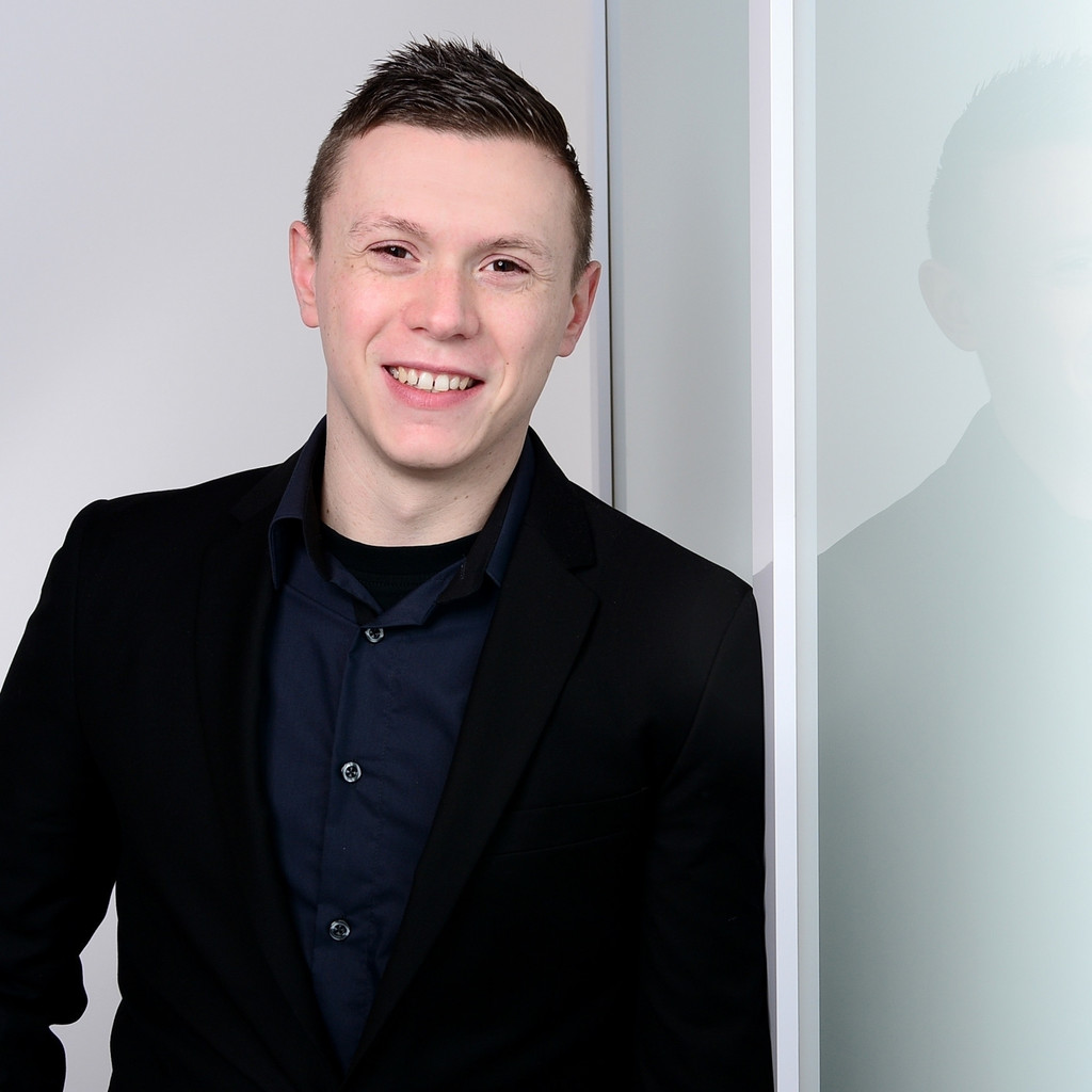 Daniel Schöne - Annahmemeister/Serviceberater - Fordgarage ...