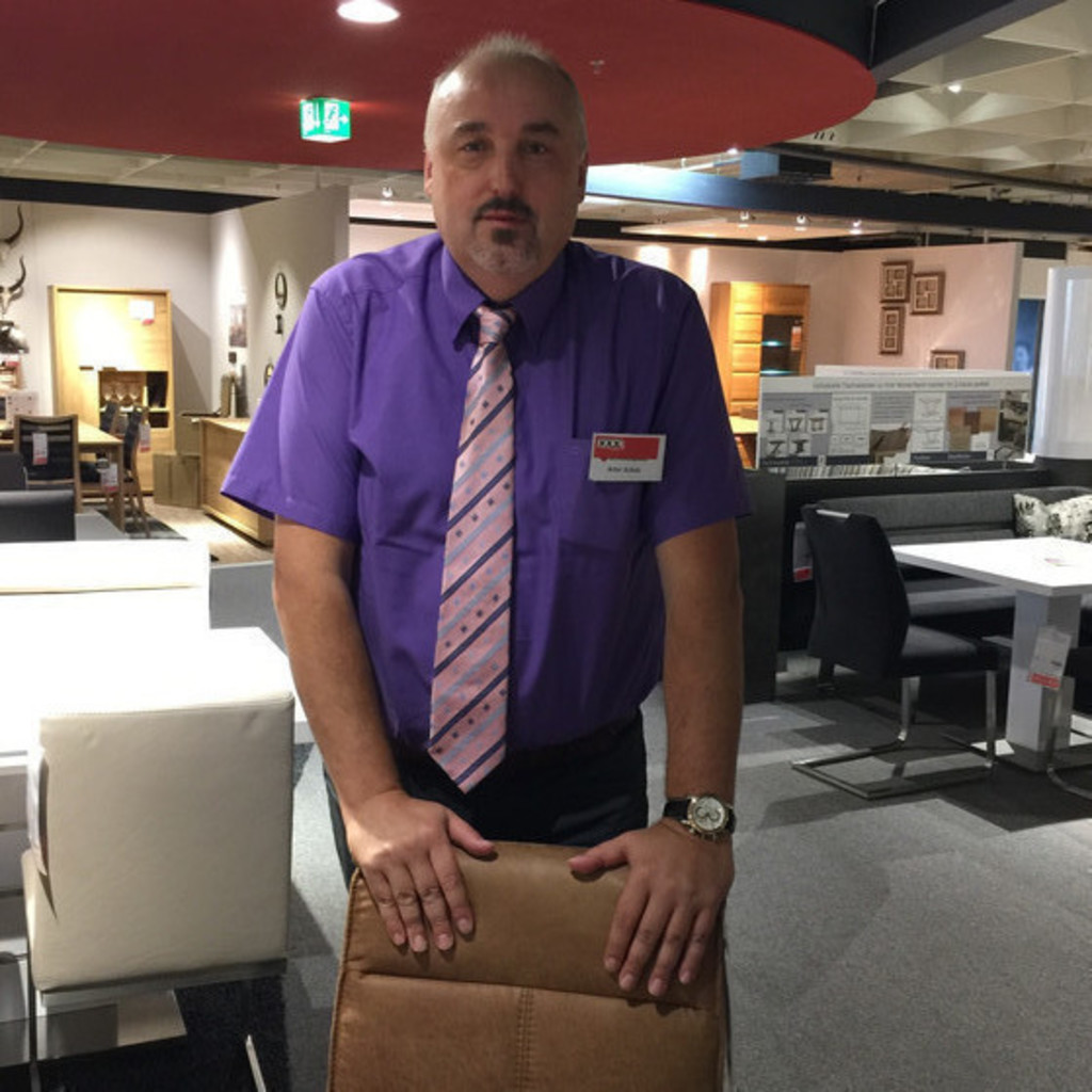 Artur Scholz - Einrichtungsberater - XXXL Bierstorfer | XING