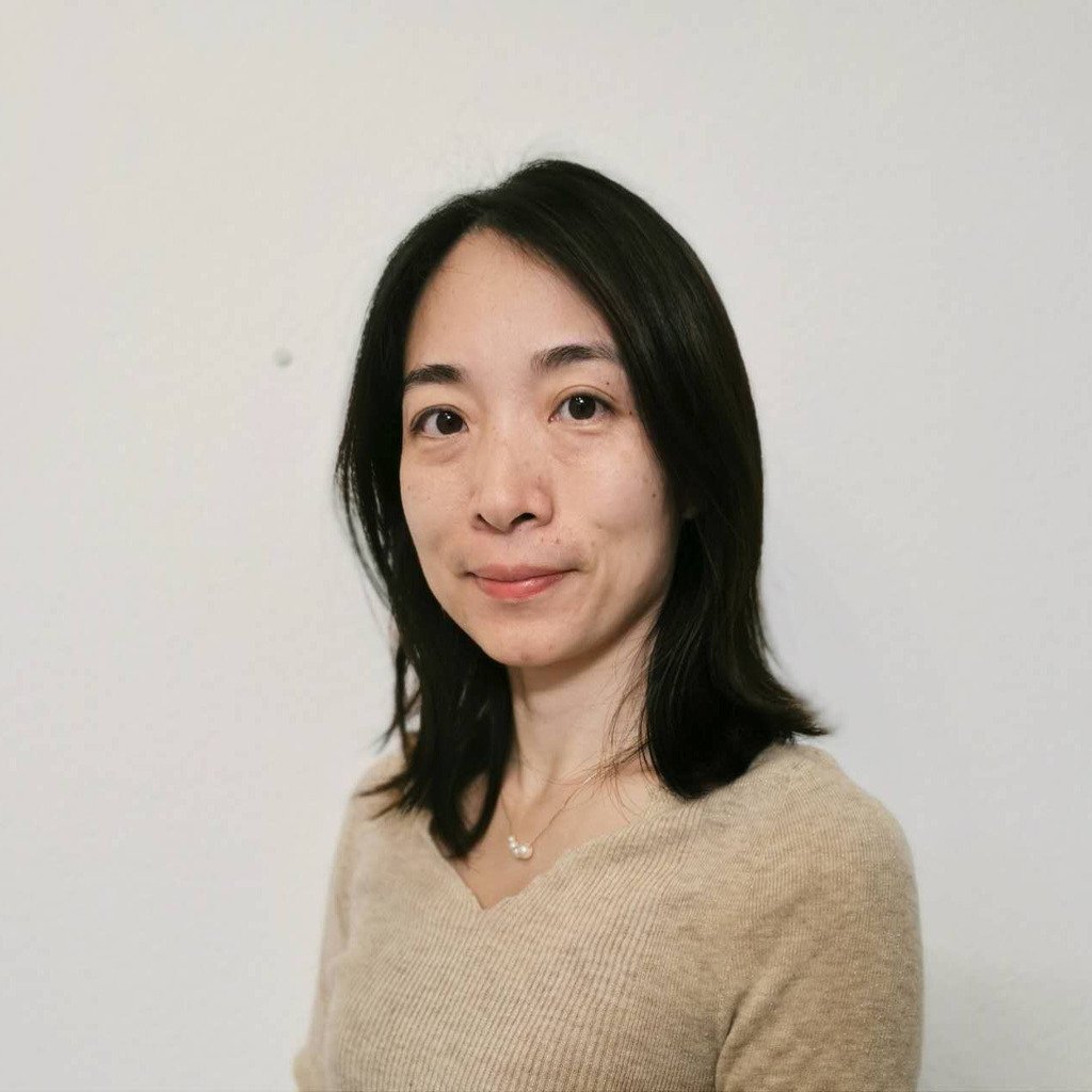 Yin Hu - Schulbetreuerin - Stadt Nürtingen | XING