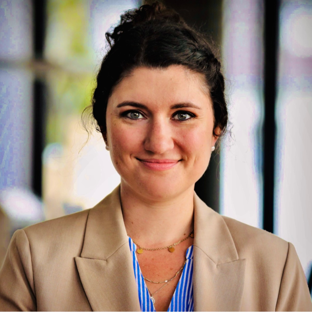 Stephanie Senger - Bankkauffrau - Sparkasse | XING