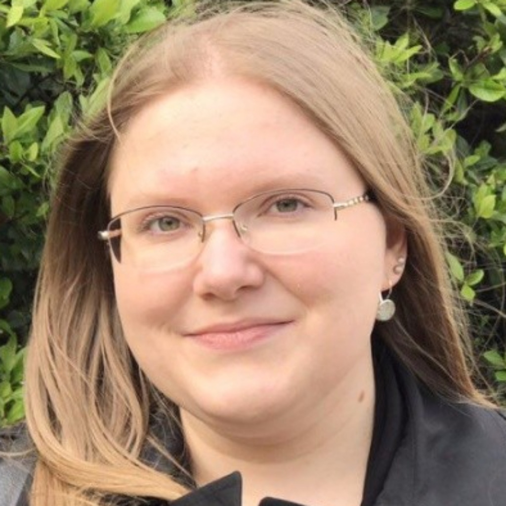 Nadezhda Smoliakova - Management and Marketing - Tomáš Baťa University ...