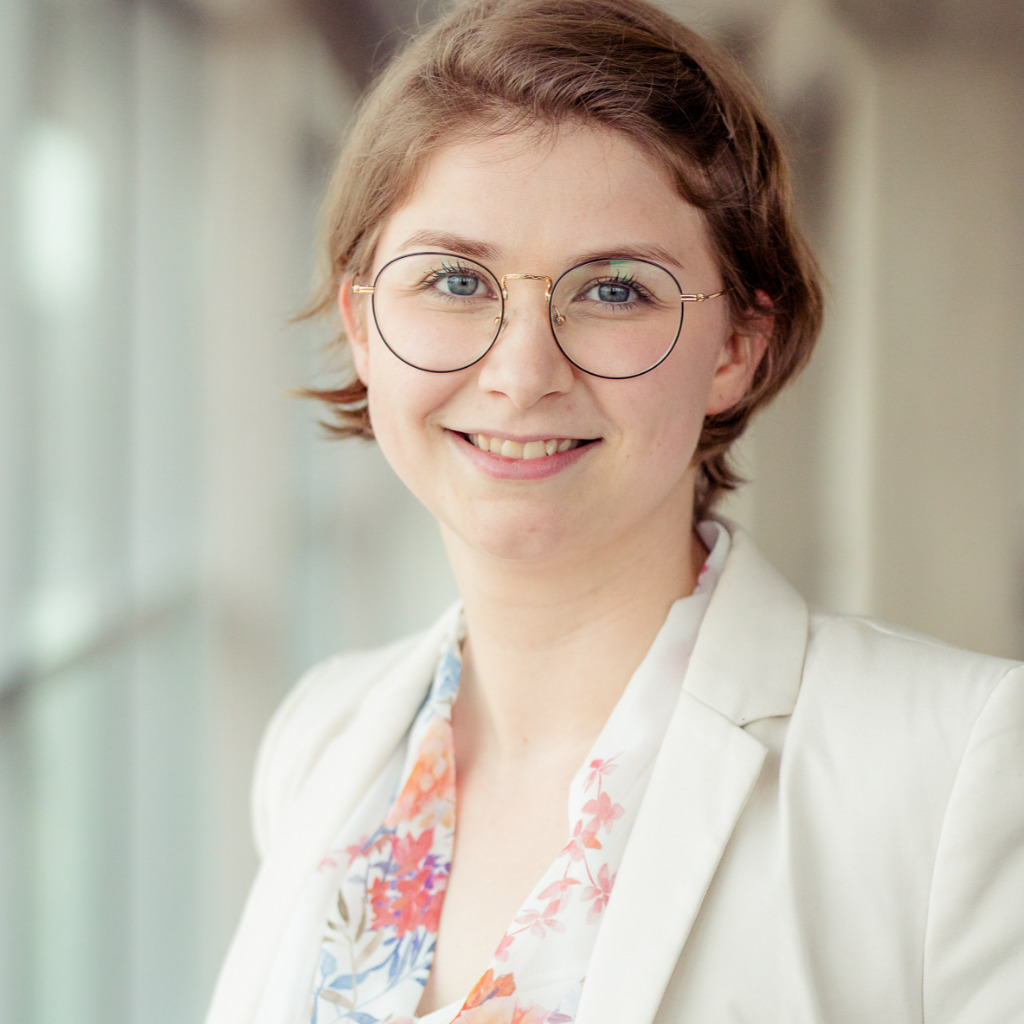 Stefanie Freckmann-Hensel - Teamleiter Cargo Claims Specialist ...