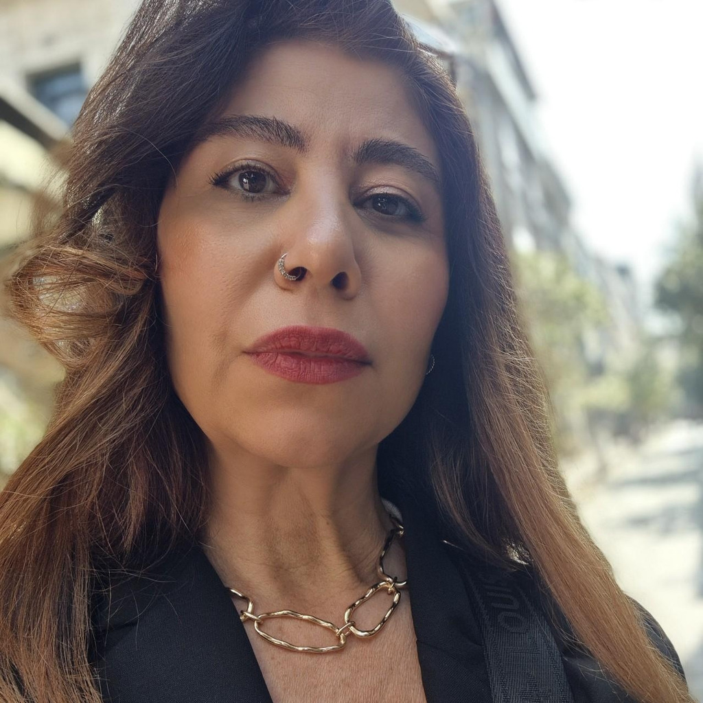 Selda Simsek - Neukundenmanagement - Creditreform Ulm/Neu-Ulm | XING