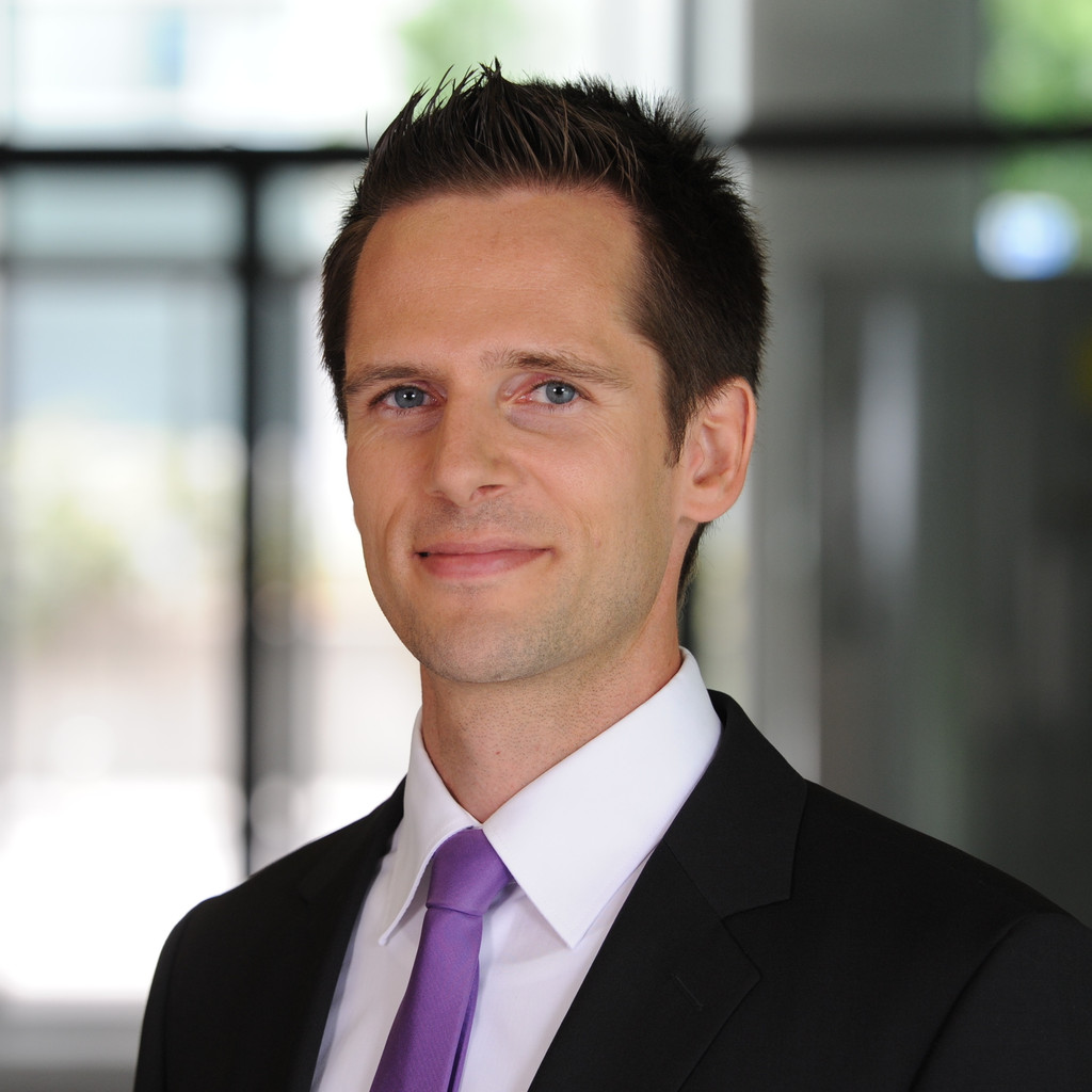 Steffen Unyi - Mitglied der Geschäftsleitung - BayWa r.e. Solar Energy ...