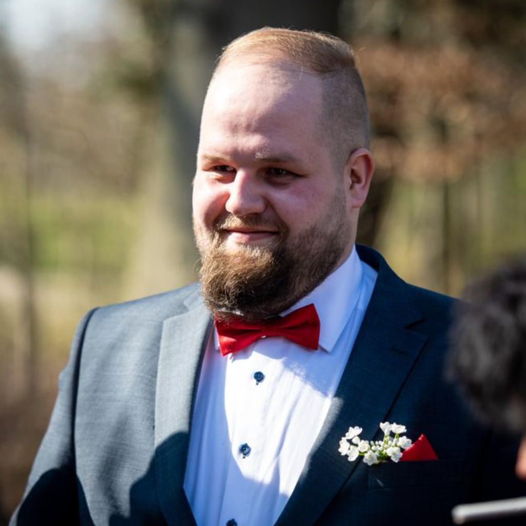 Niklas Bergmann - Professional Specialist Dispatching Short Distance ...