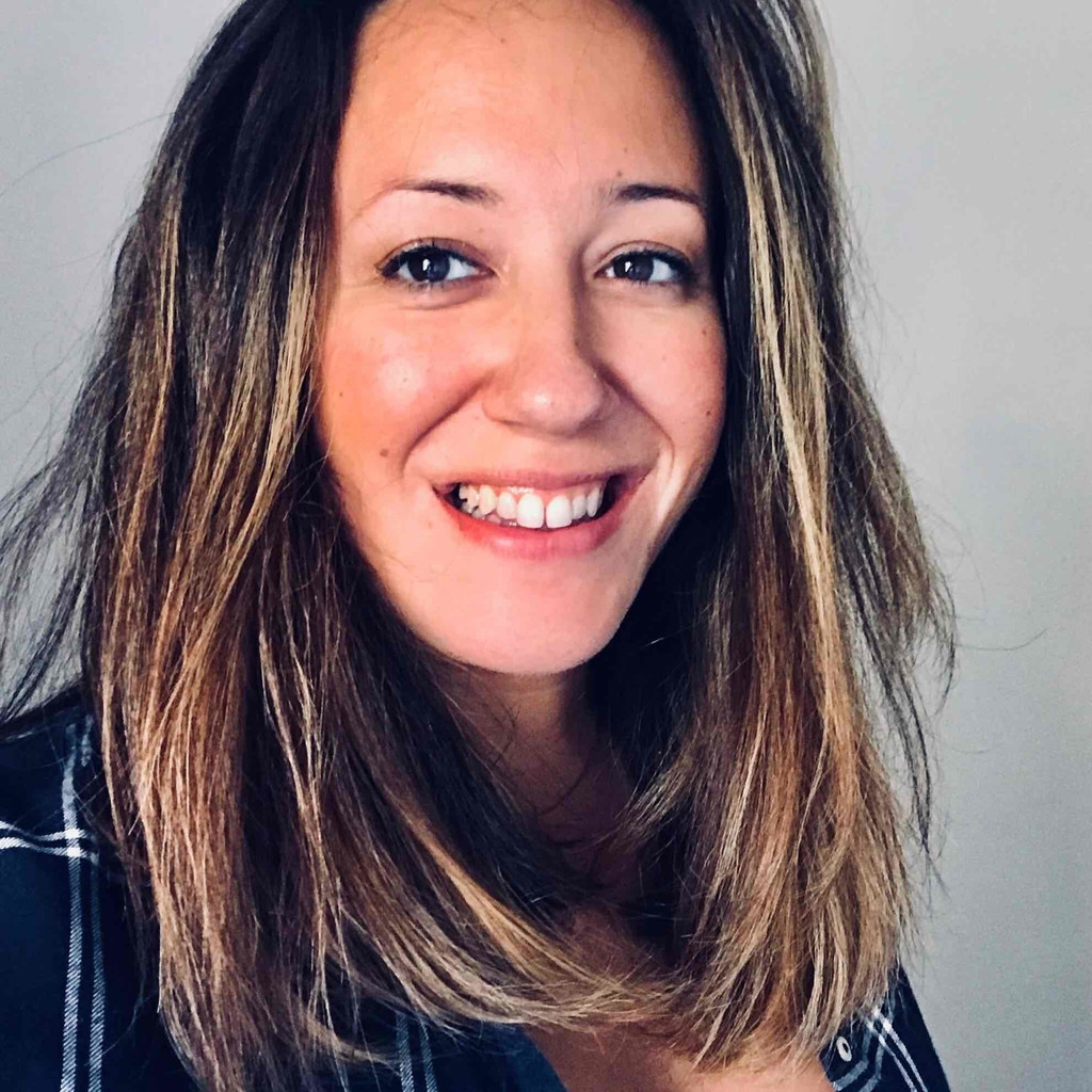 Dipl.-Ing. Eleni Pappa - International Banking & Finance, MSc ...