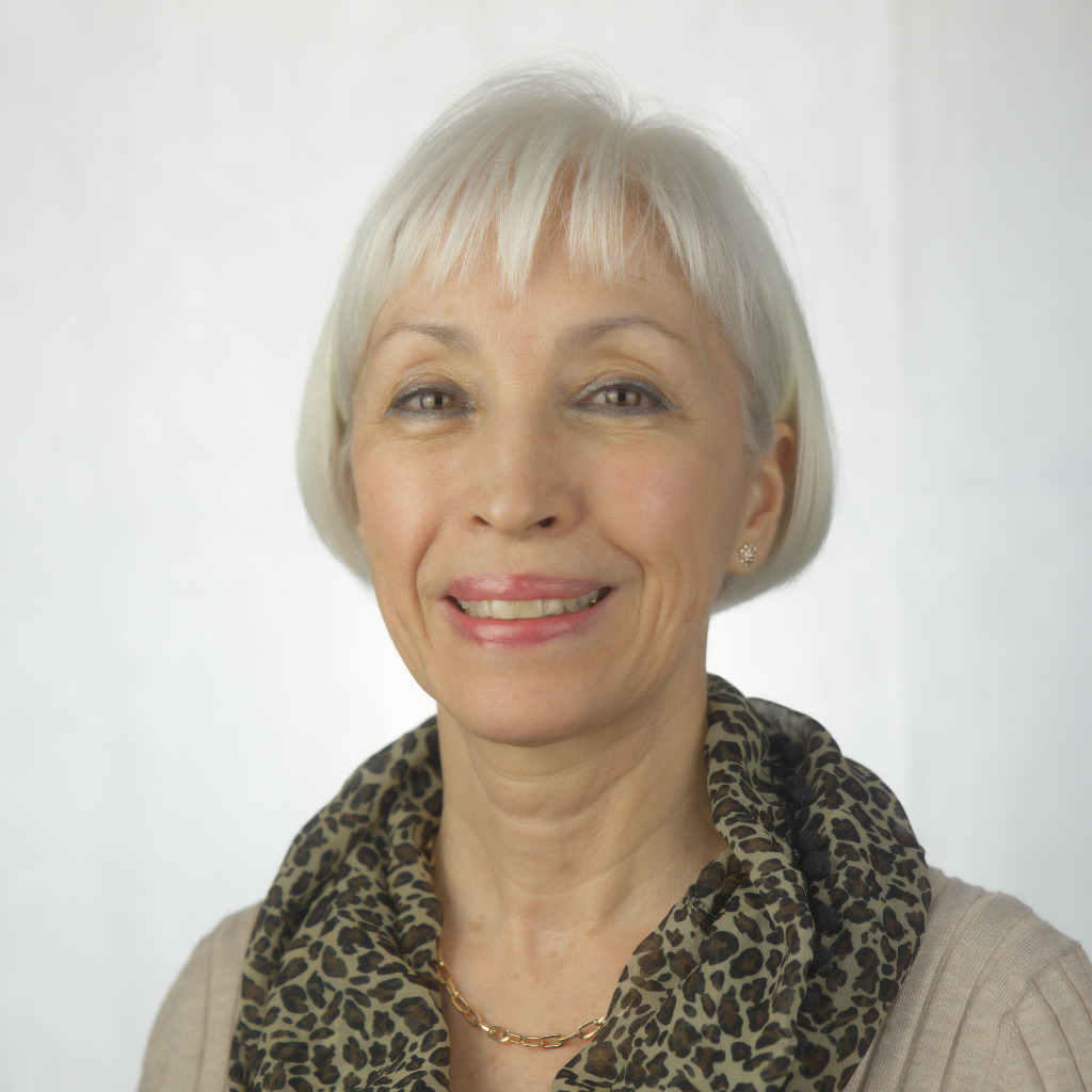 Claudia Simon - Assistentin Lateinamerika Redaktion - DW Deutsche Welle ...