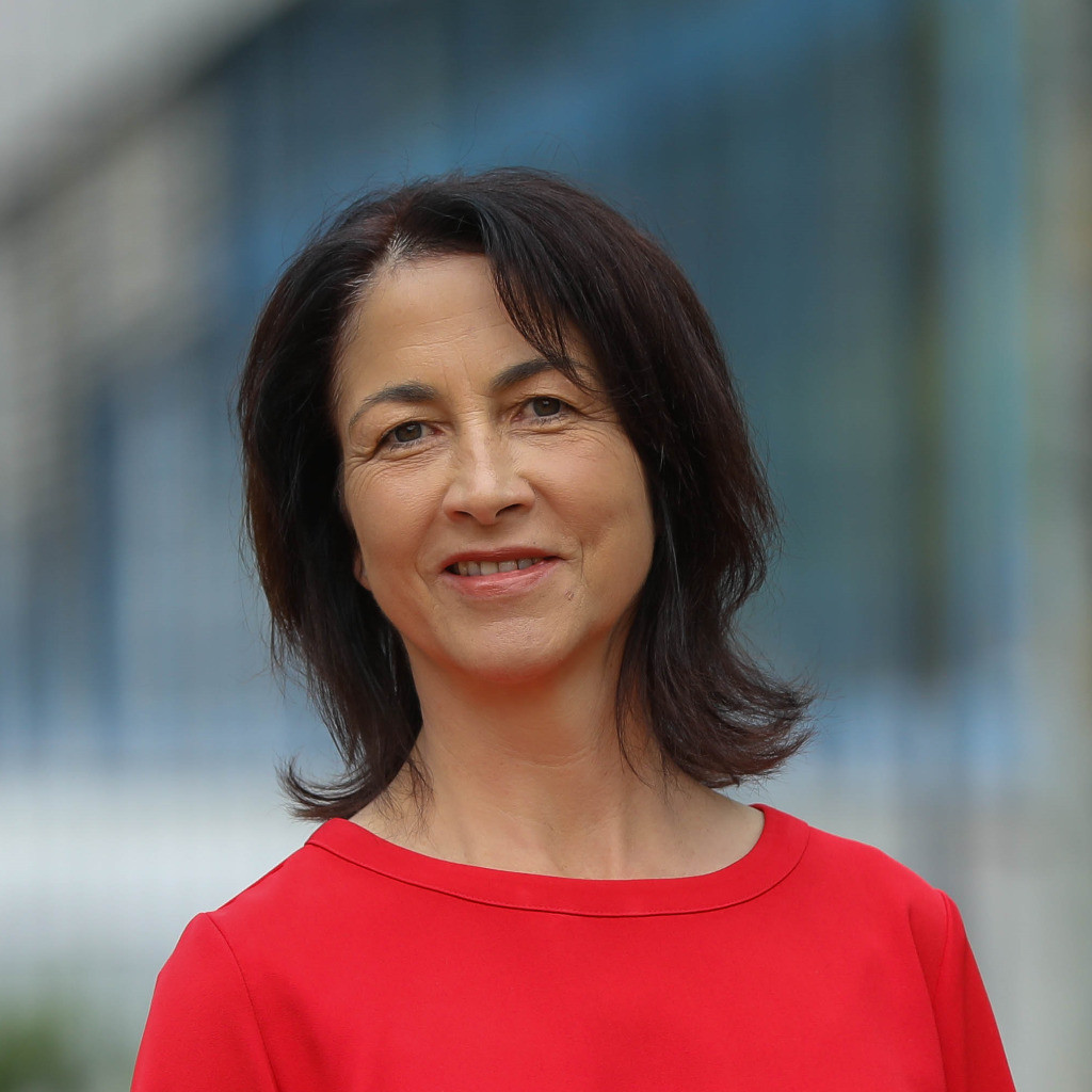 Claudia Frank's Instagram, Twitter & Facebook on IDCrawl