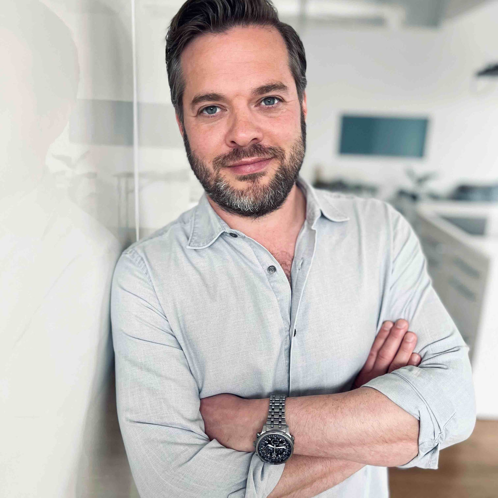 Simon Schröder - Client Service Director / Digital - Jung von Matt | XING