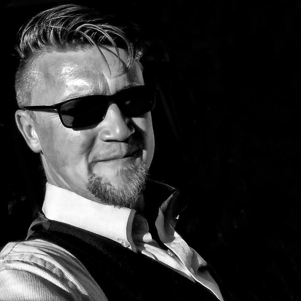 Dawid Nowak's Instagram, Twitter & Facebook on IDCrawl