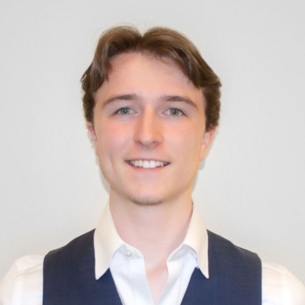 Nicholas Edge - Graphic Designer - Live Oak Communications | XING