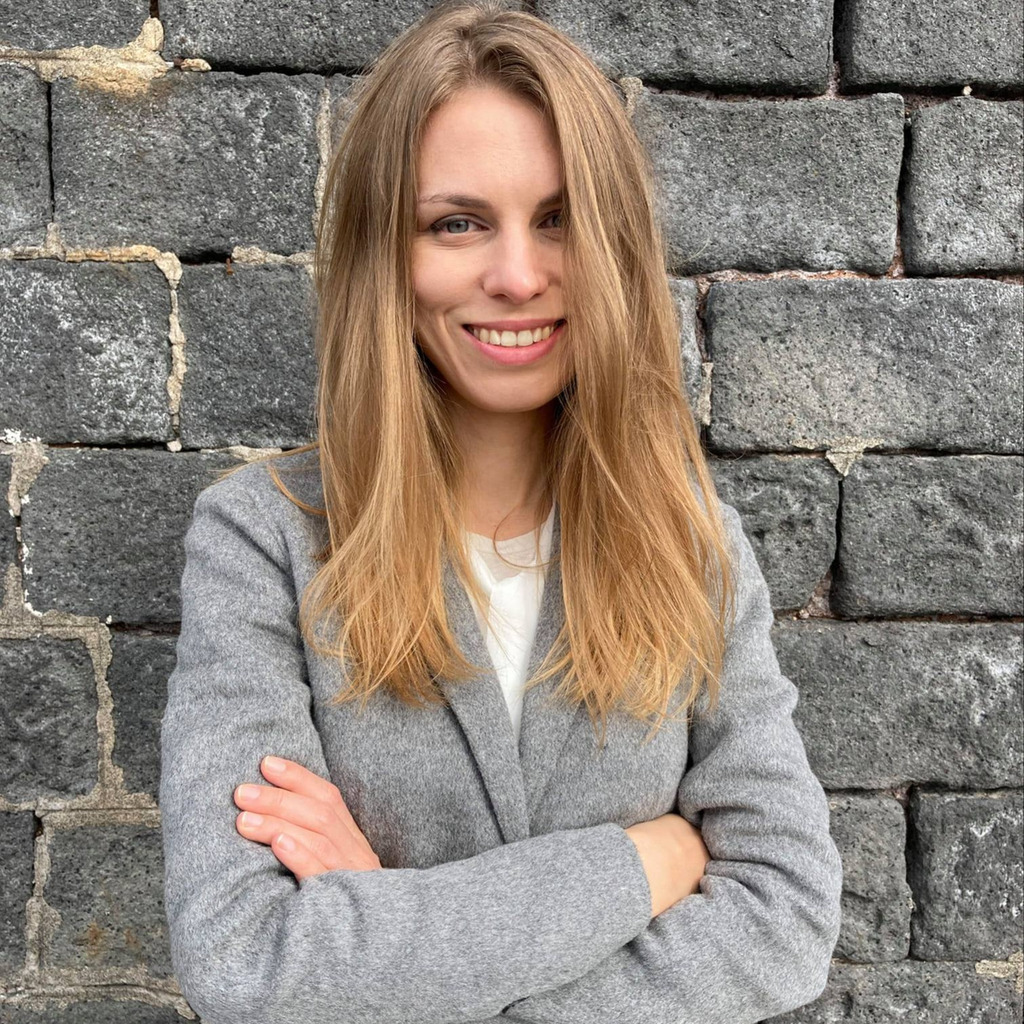 Anna Mitchell - Technical Recruiter - Bending Spoons | XING