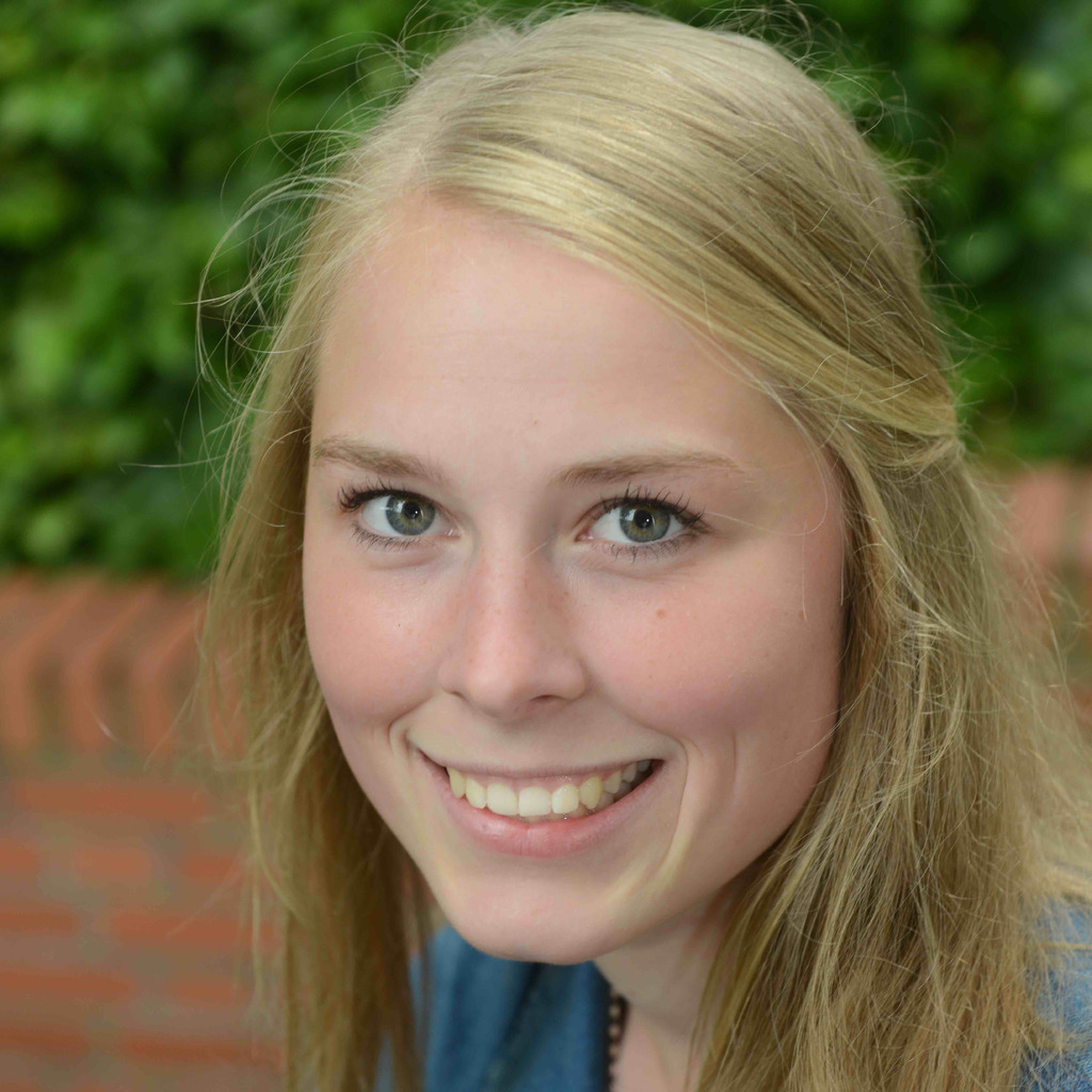 Julia Dortmann - Controlling - BU Power Systems GmbH & Co. KG | XING