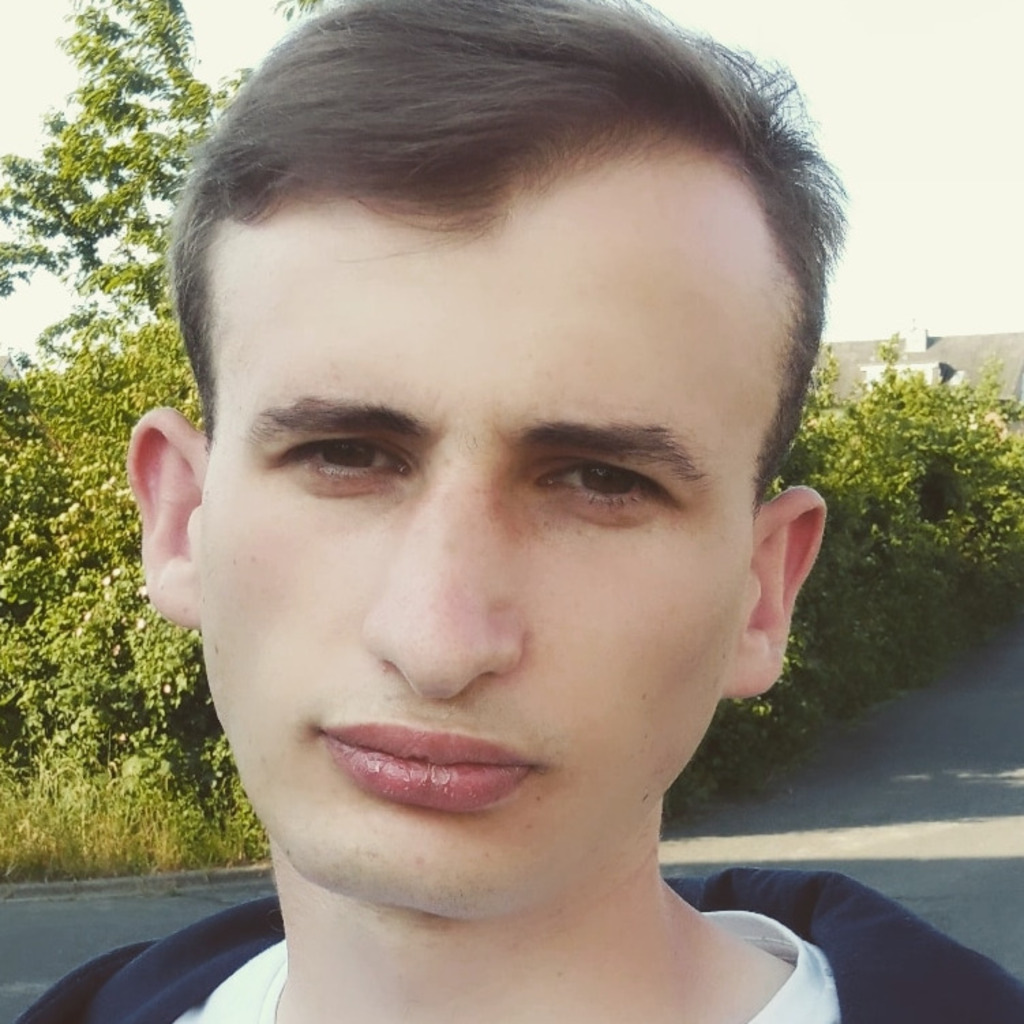 giorgi axalkaci - Ich habe 2 Jahre bei der Polizei gearbeitet ...