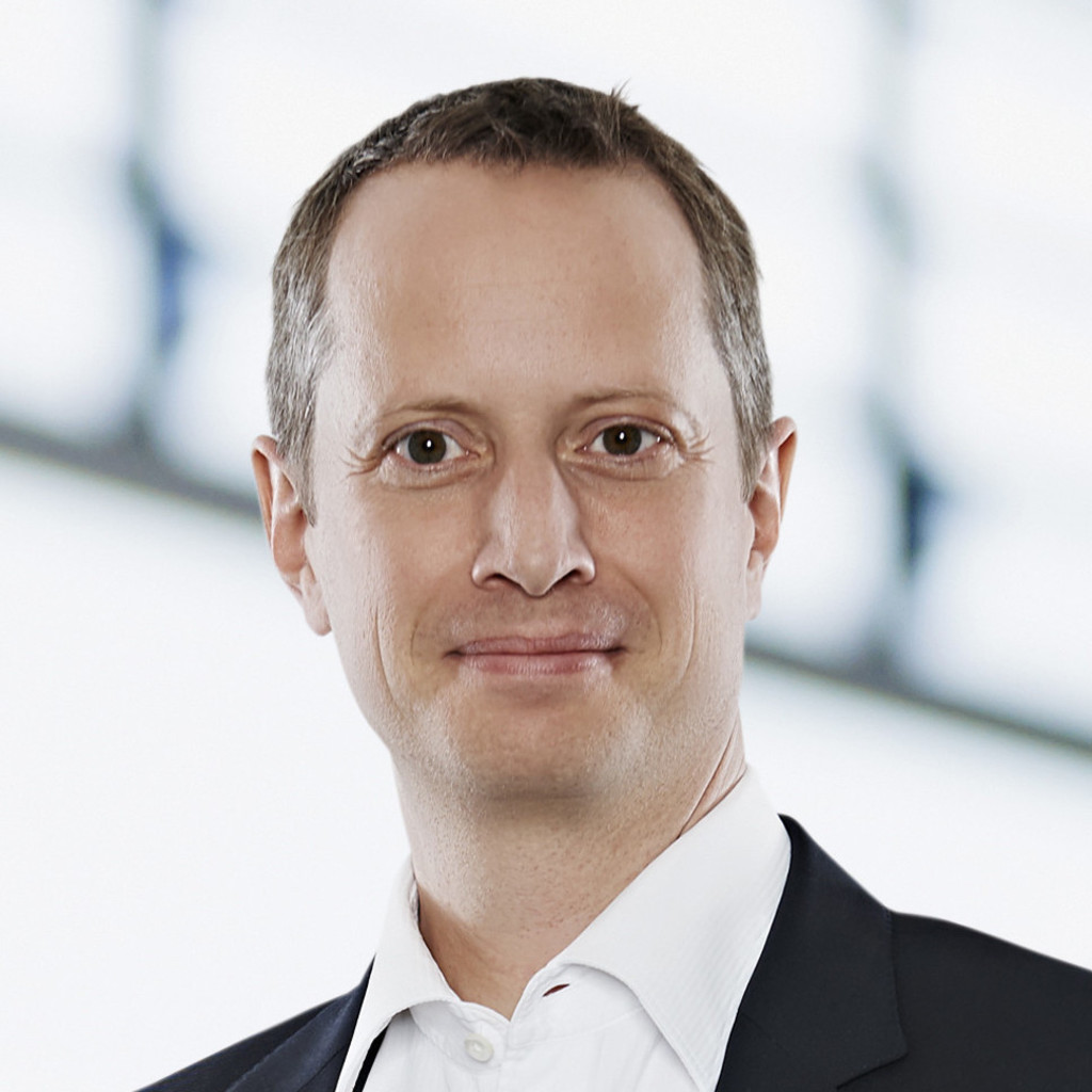 Alexander Knöss - Director Operations - Campana & Schott | XING