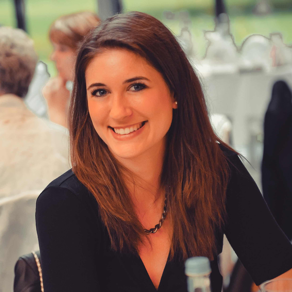 Lisa Erhardt's Instagram, Twitter & Facebook on IDCrawl