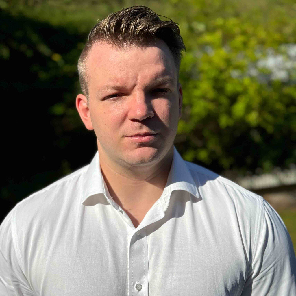 Christoph Zwick - Wirtschaftsingenieurwesen Informatik - Technische ...