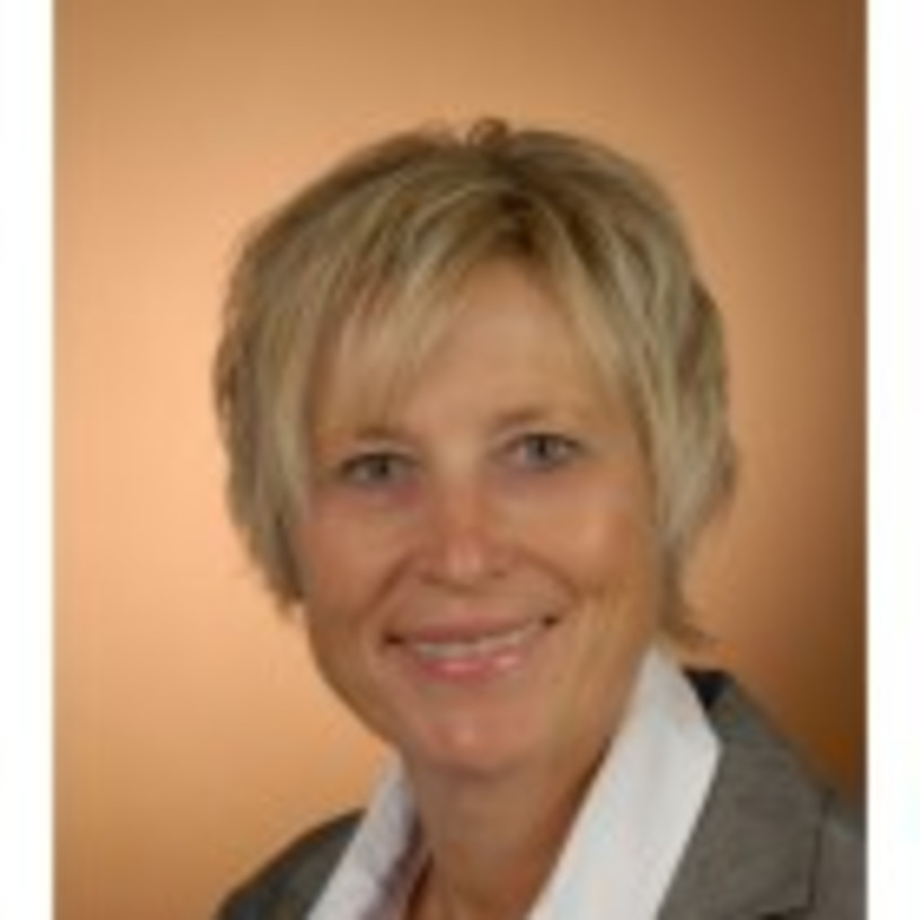 Jutta Maxeiner - Vorstandsassistentin - Zurich Group Germany | XING