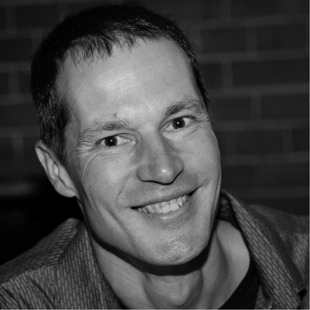 Jan Fröhlich - Kameramann / Kopterpilot - Foto- und Filmproduktionen | XING