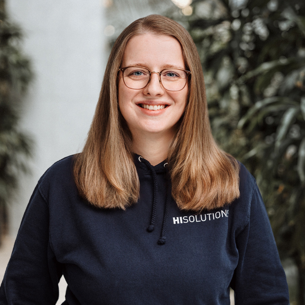 Lisa Timm - Senior Expert for IT-Management - HiSolutions AG | XING