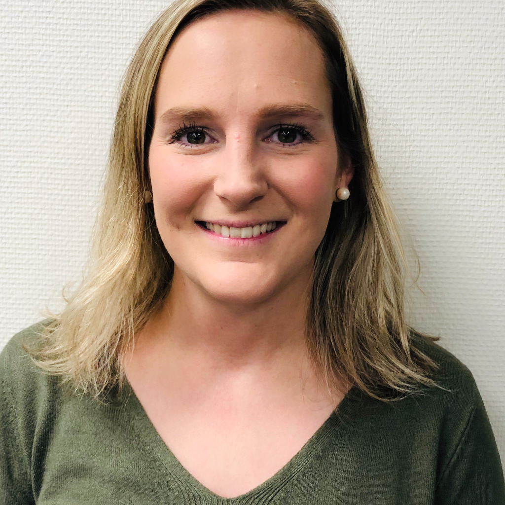 Isabelle Frank: Ausbildung und Berufserfahrung | XING